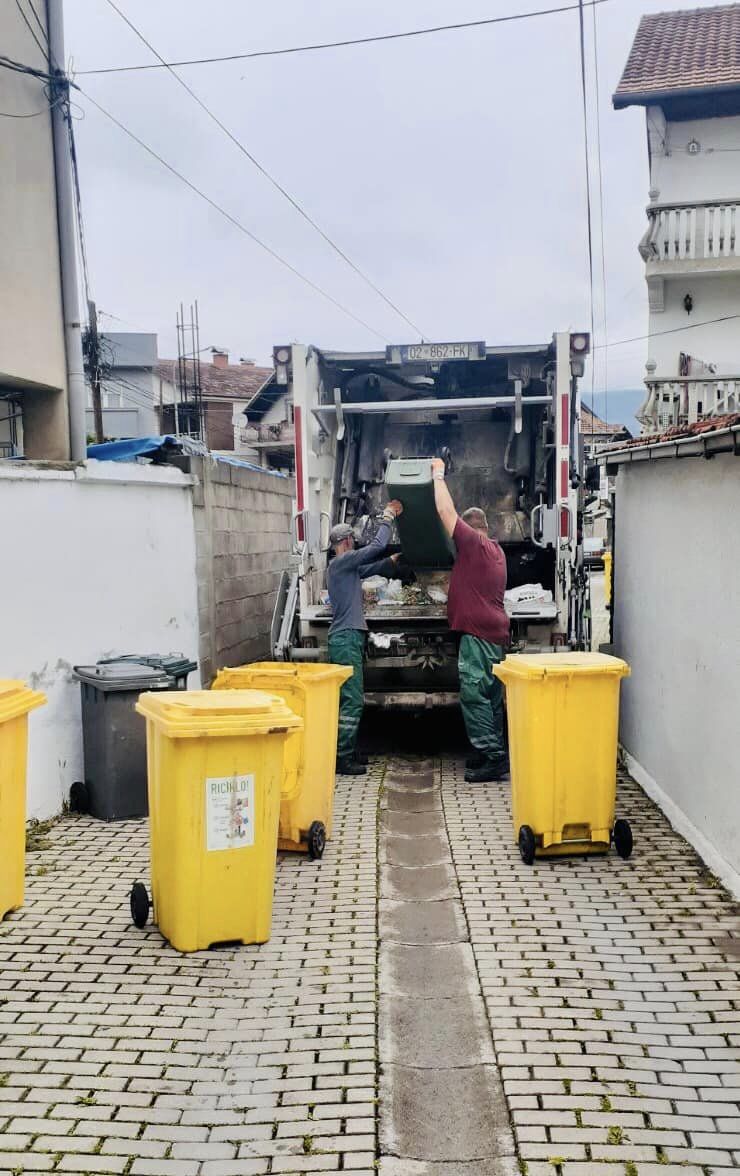 Pllumi Waste | Rreth Ne